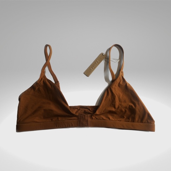 SKIMS | Intimates & Sleepwear | Ntw Skims Adaptive Fits Everybody ...